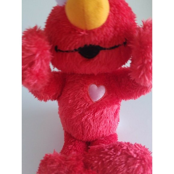 Hasbro | Toys | 20 Sesame Street Talking Sweet Kisses Elmo Plush Toy ...